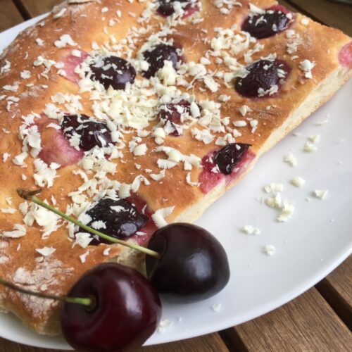 Kirschpizza - Kinder, kommt essen!